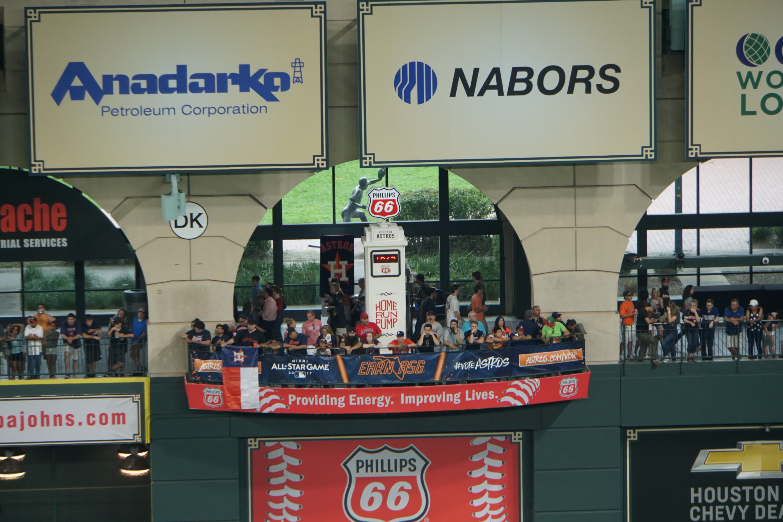 Ballpark Review: Minute Maid Park (Houston Astros) – Perfuzion