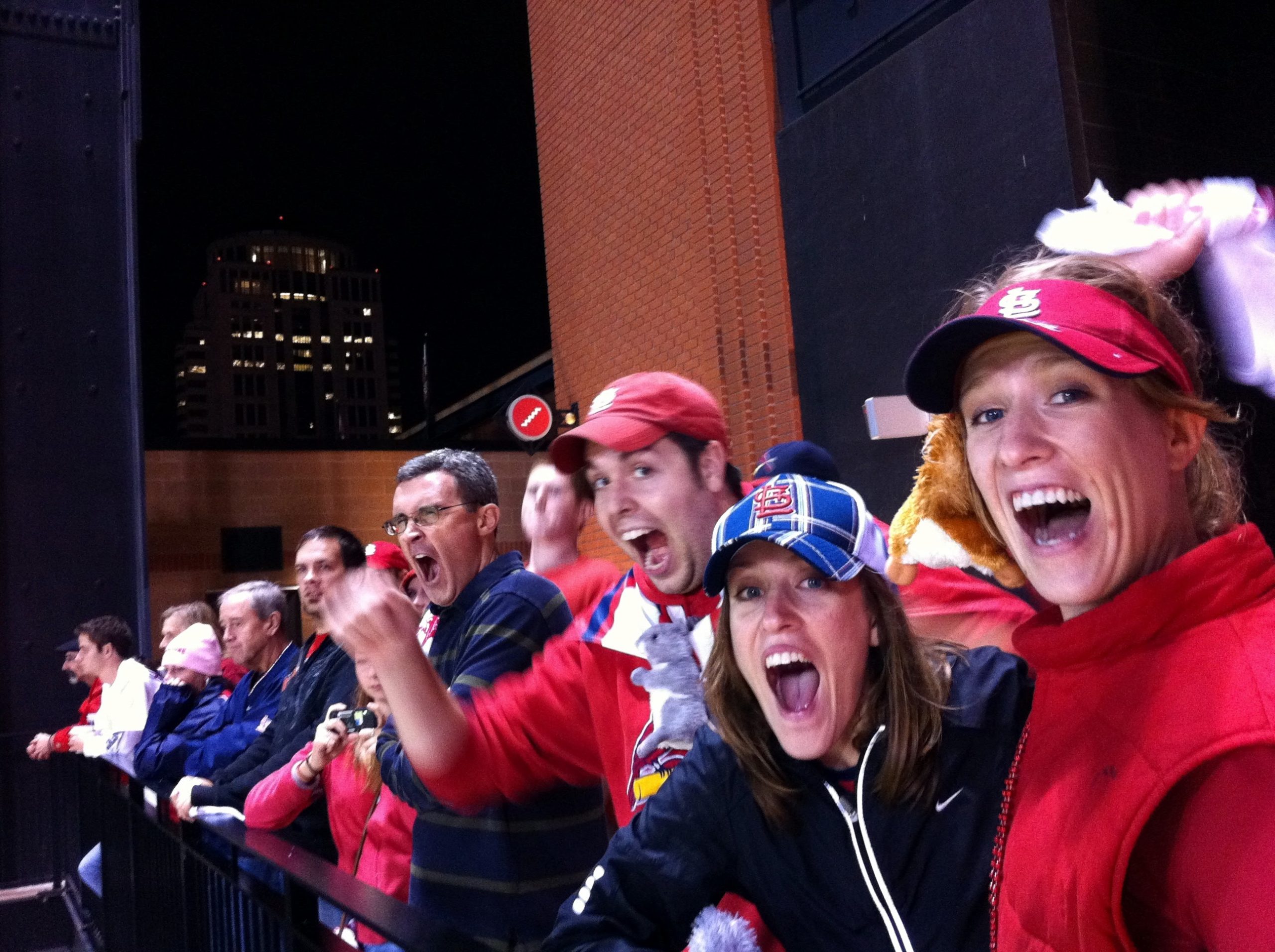2011 Nlcs Game 2 Cheering Perfuzion