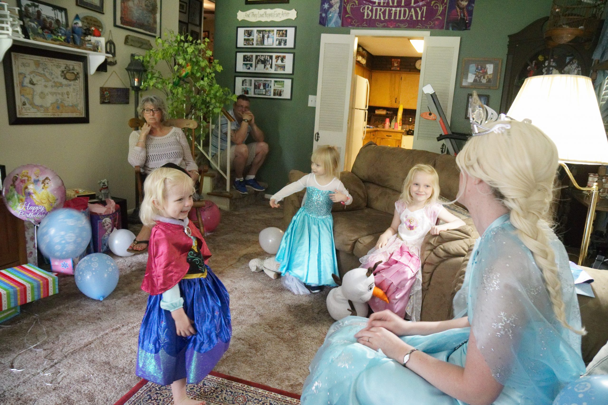 Elsa Frozen STEM Birthday Party – Perfuzion