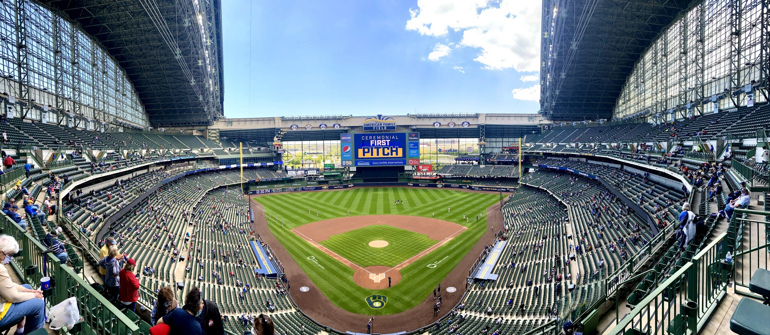 Ballpark Review: American Family Field (Milwaukee Brewers) – Perfuzion