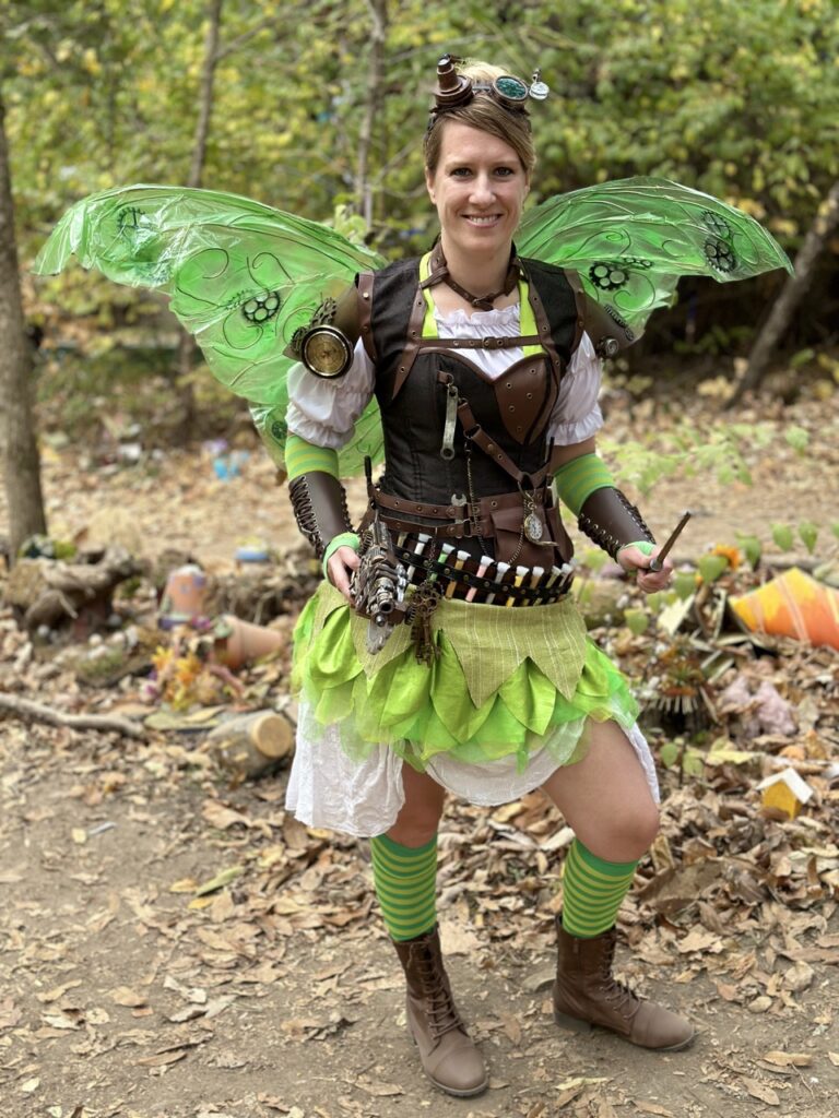 Steampunk Tinker Bell at Ren Fest – Perfuzion
