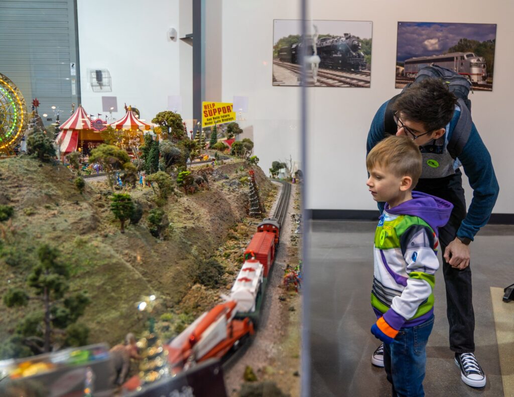 🚂 National Museum of Transportation: All Aboard the Fun Express ...