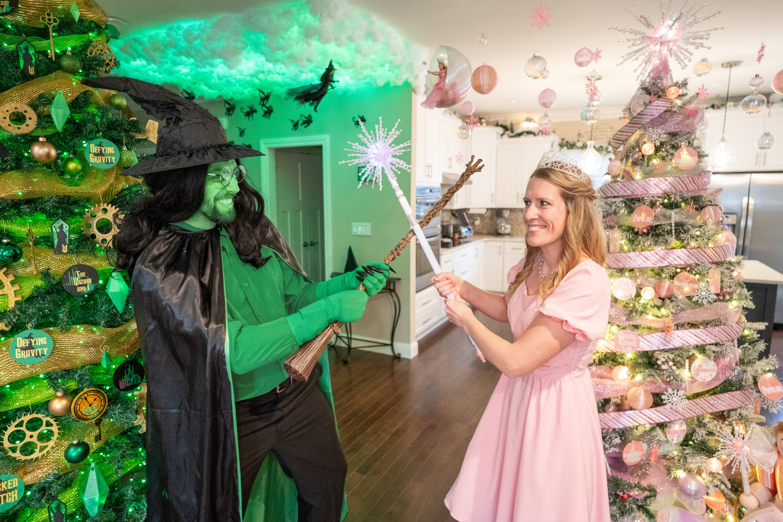 💚 Wicked Wonderland – Wizard of Oz Christmas Decor 🩷 – Perfuzion